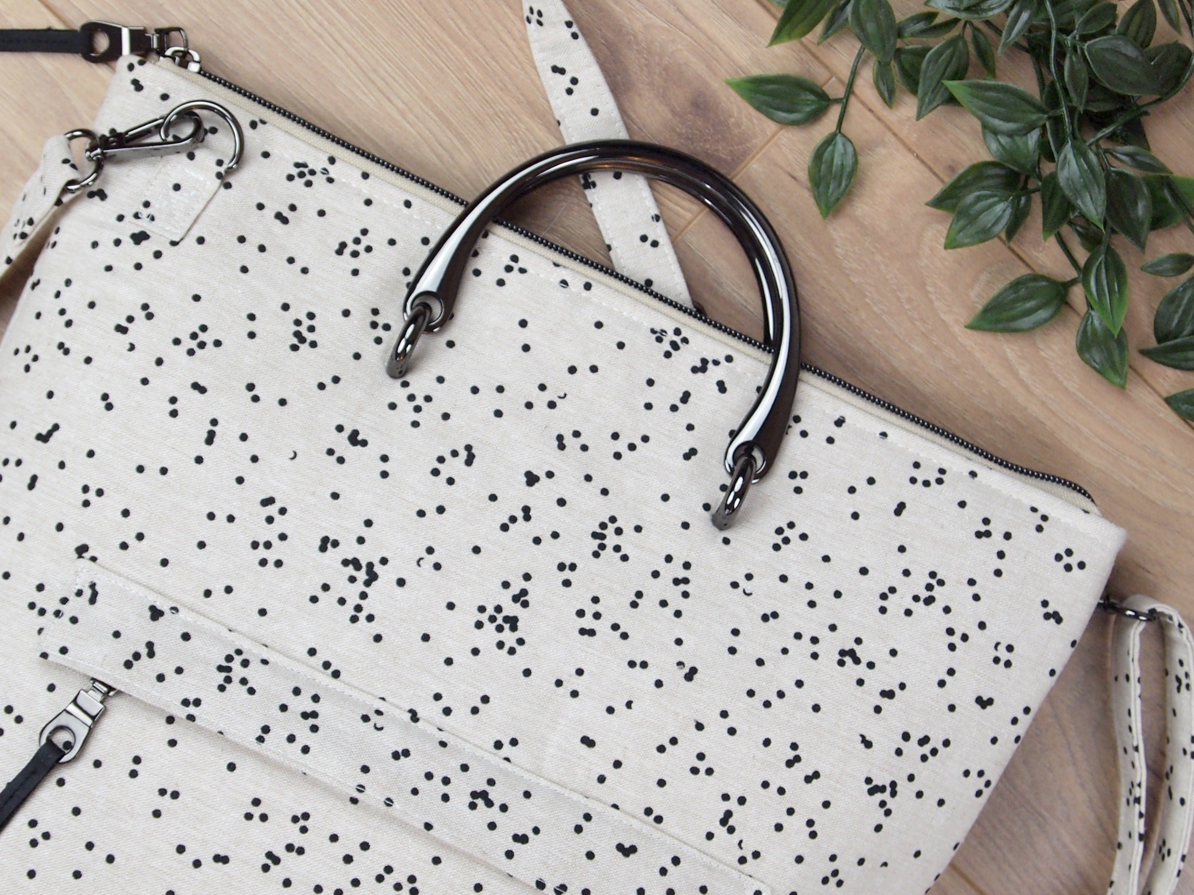New Purse Hardware! – Sallie Tomato